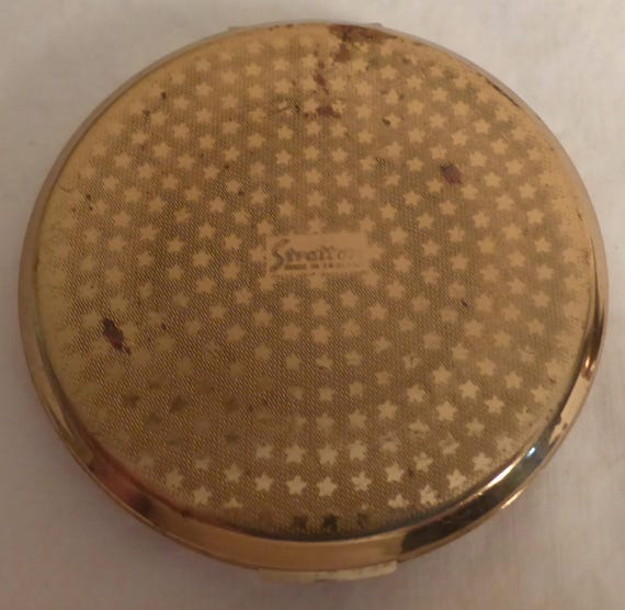 2 Vintage 1950's Stratton Compacts - 2 Vintage Gold T… - Gem