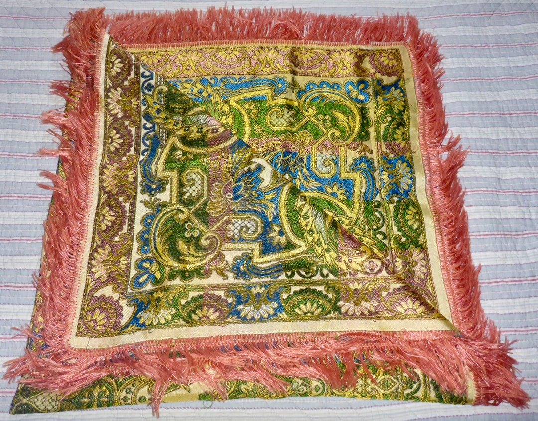 Vintage Silk Tablecloth 51 X 50 Vintage Vibrant Coloured Silk ...