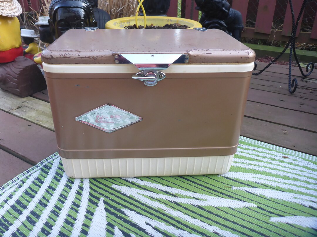 Vintage Metal and Plastic Coleman Picnic Cooler Vintage Brown & White ...