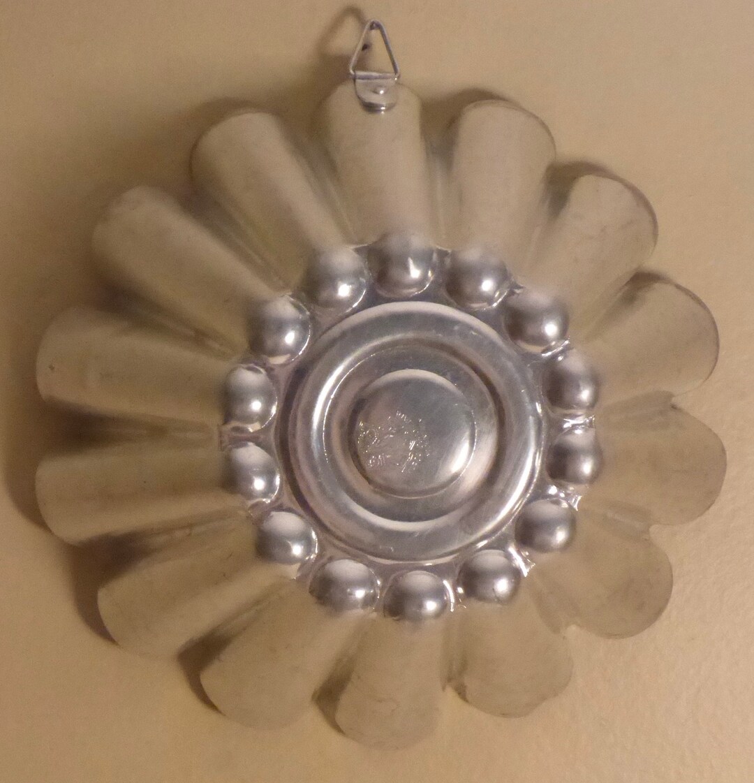 Vintage Italian Aluminum 8" Pudding Mould - Vintage 8" Aluminum Jelly ...