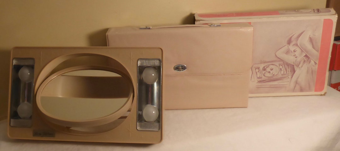 Vintage Light up Make-up Mirror With Original Case & Box-vintage ...