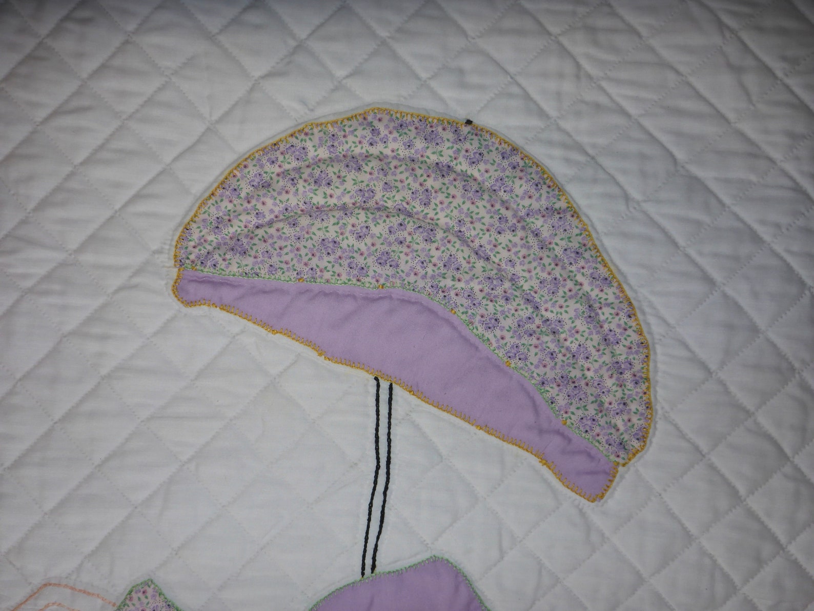 Hand Quilted Little Dutch Girl Quilt - 84" X 80" - Hand Made Sun Bonnet ...