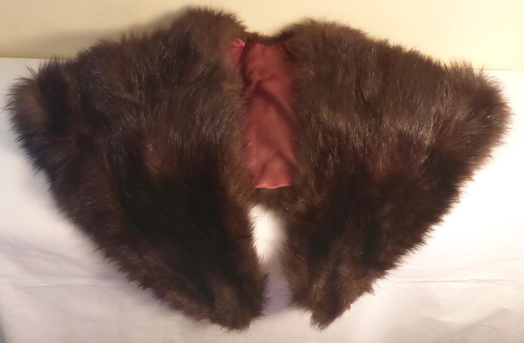 Vintage 1940's Dark Brown Beaver Fur Shoulder Wrap - Vintage Dark Brown ...