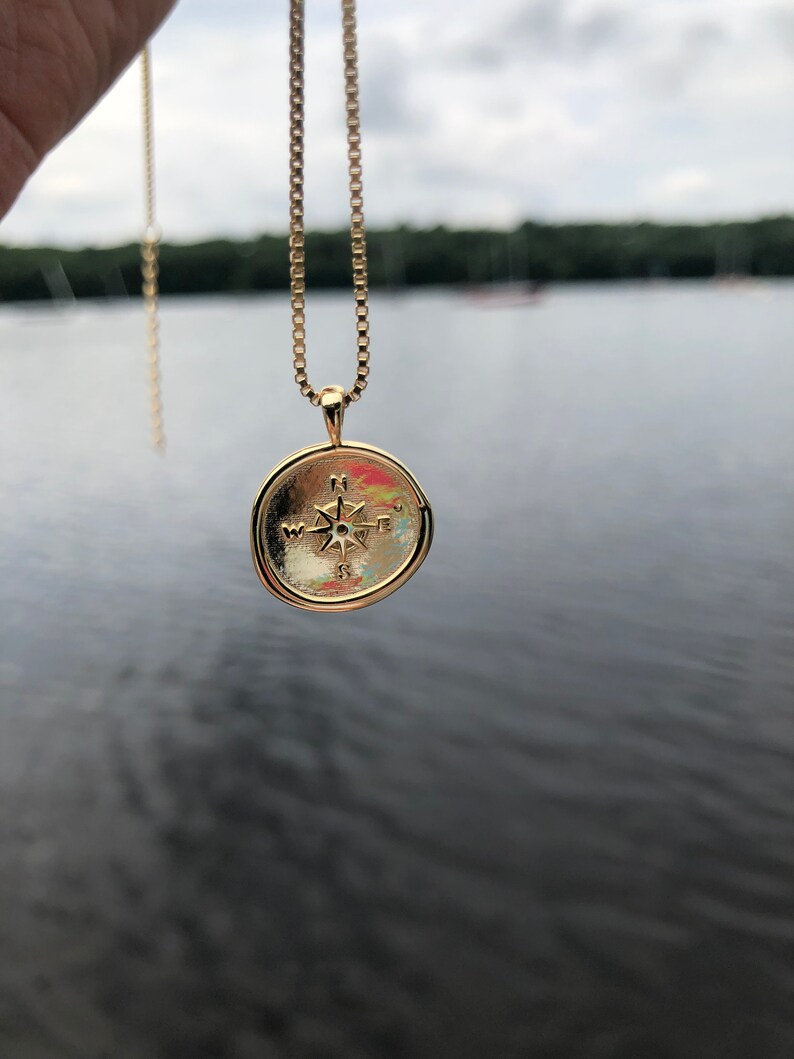 14k Gold Compass Rose Necklace - Etsy