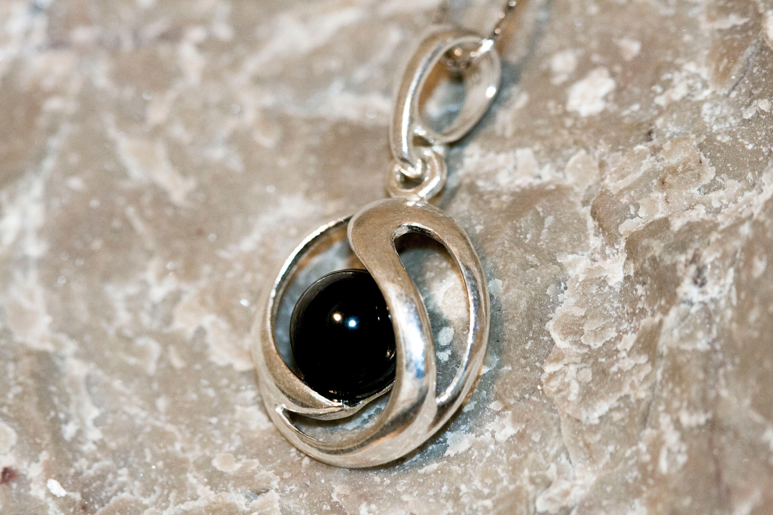 Stunning Whitby Jet Pendant. Sterling Silver Necklace, Original British ...