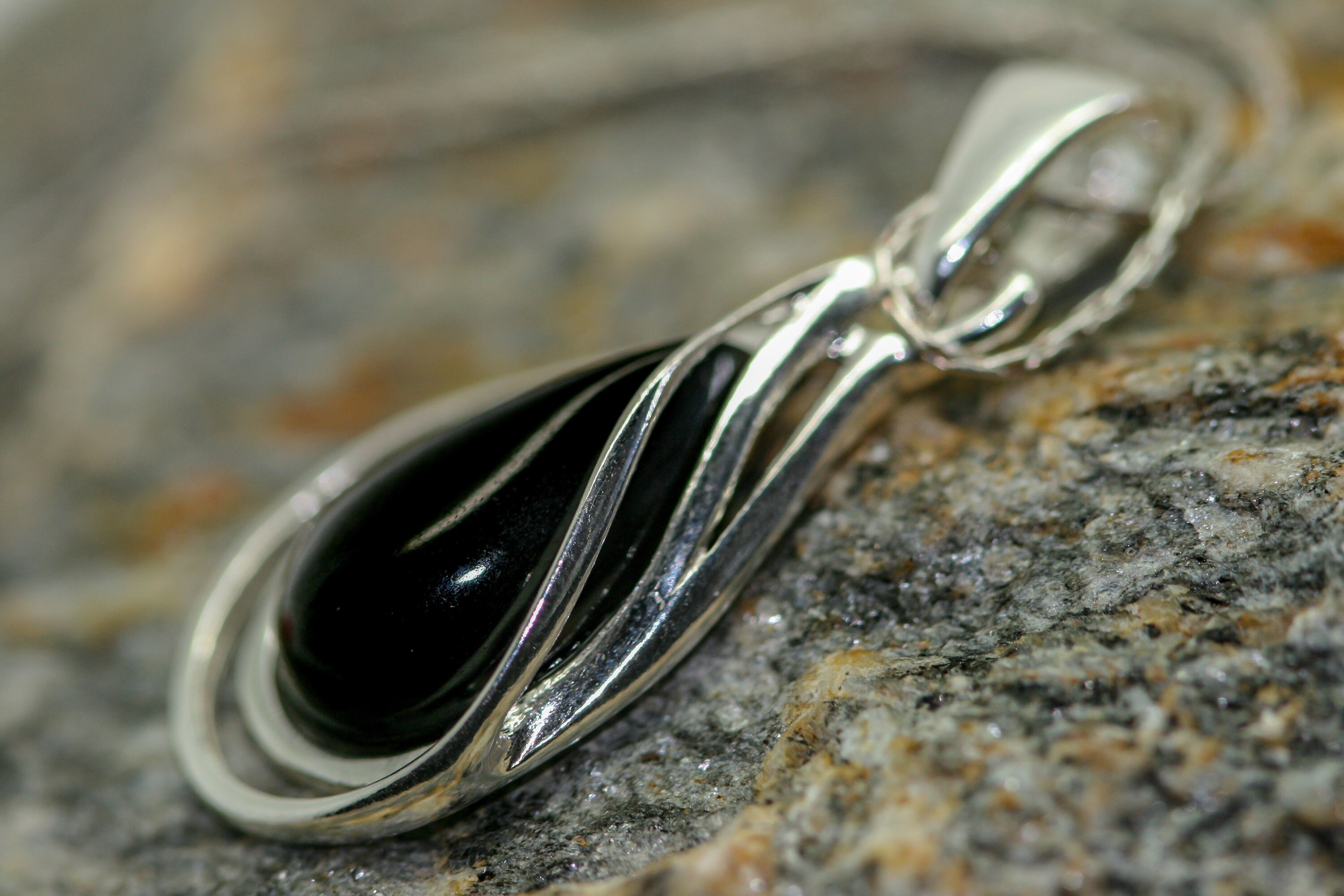 Splendid Whitby Jet Pendant. Sterling Silver Necklace, Original British ...