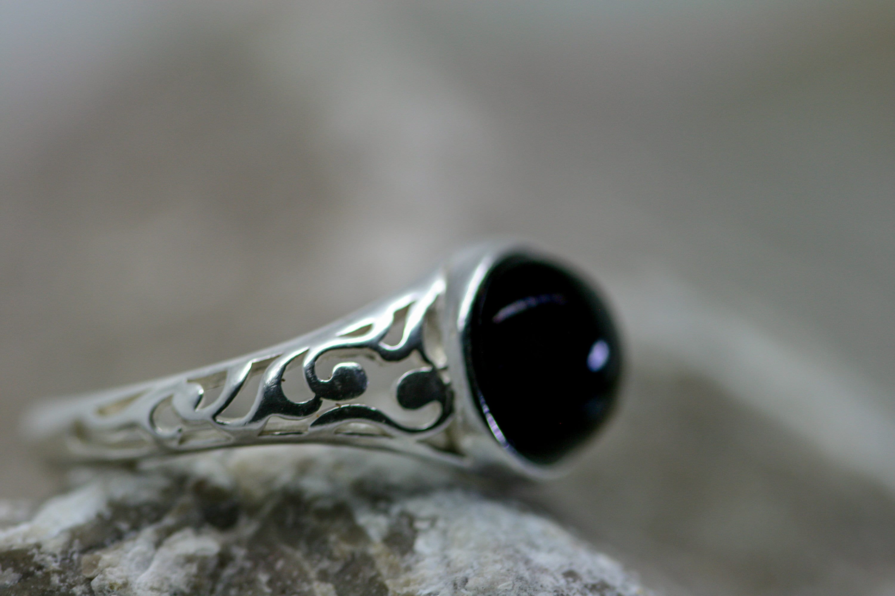 Splendid Whitby Jet ring. Sterling Silver Ring, Original British ...