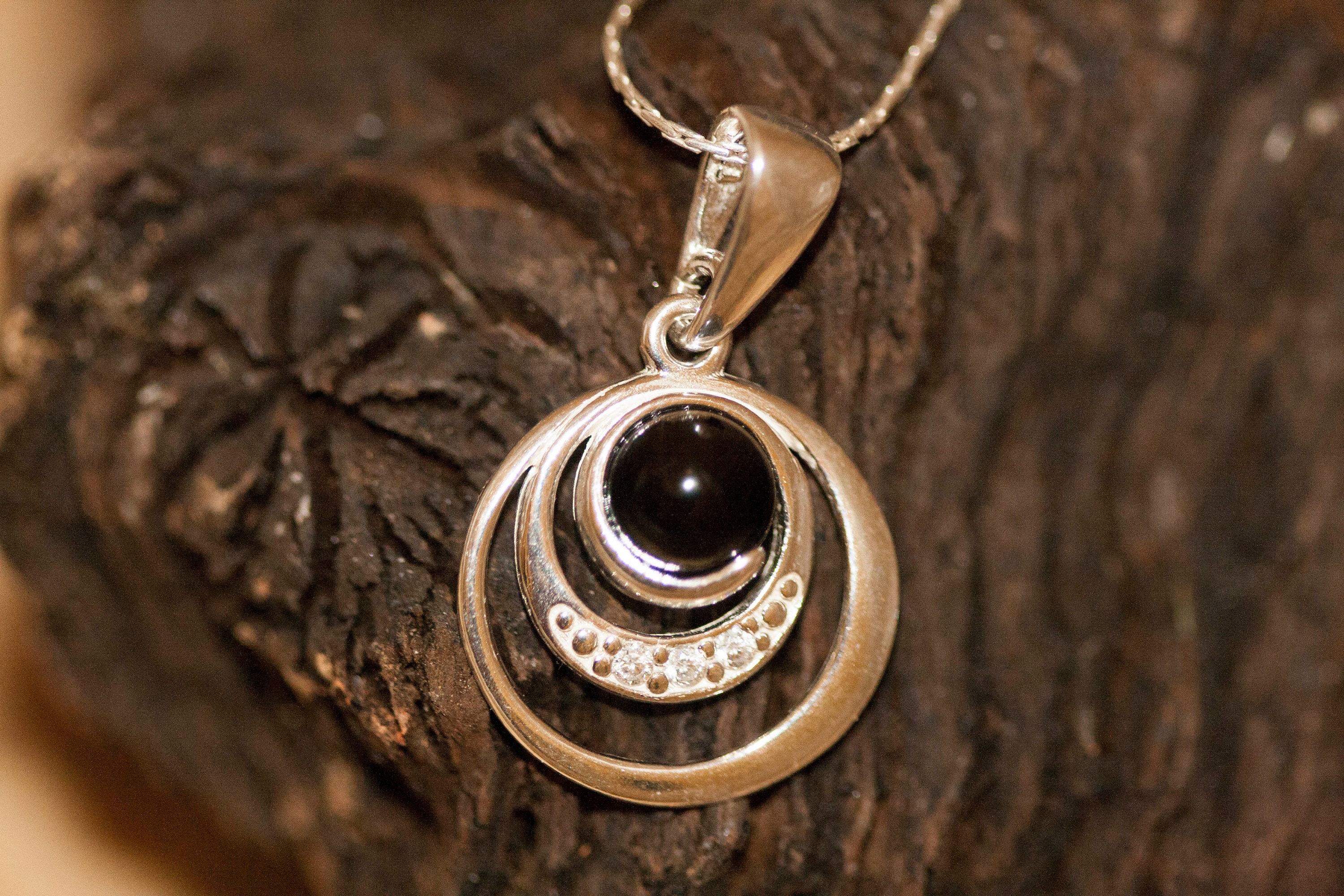 Stunning Whitby Jet Pendant. Sterling Silver Necklace, Original British ...