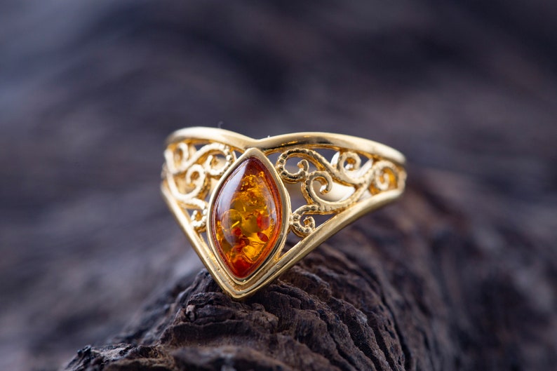 Baltic Amber Ring. Amber & Gold. Unique Ring. Celtic Design. - Etsy