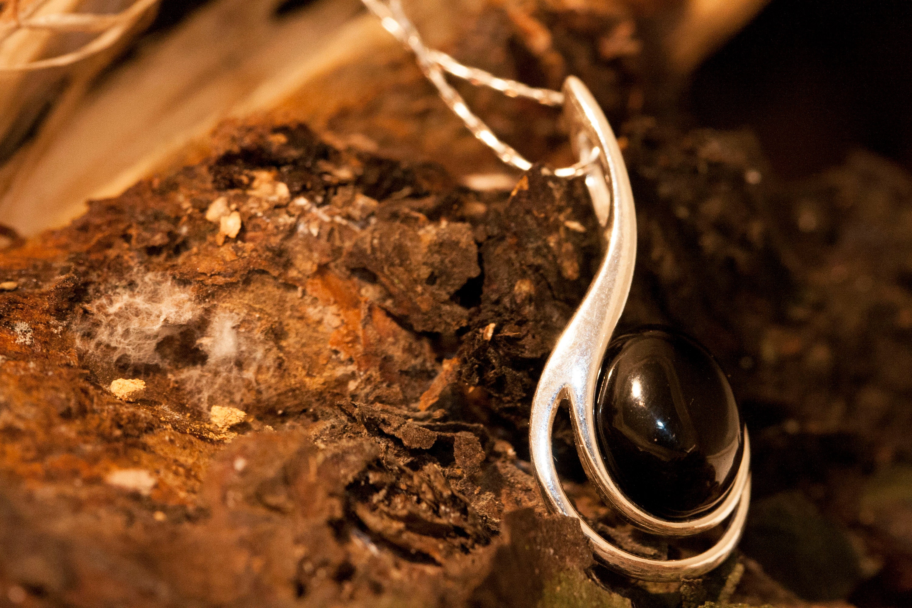 Stunning Whitby Jet Pendant. Sterling Silver Necklace, Original British ...