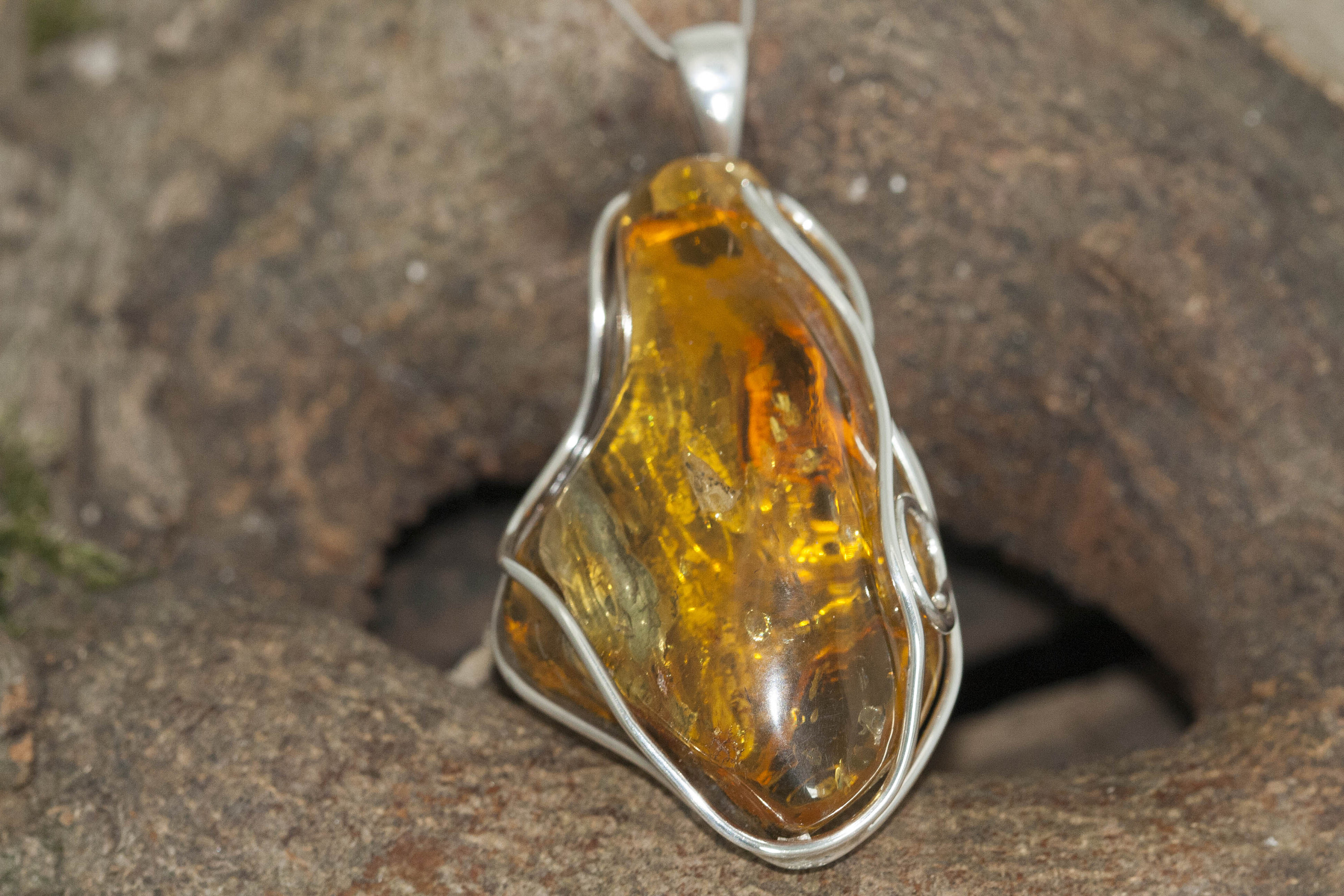 Large Amber Pendant in Sterling Silver. Amber necklace, silver pendant ...
