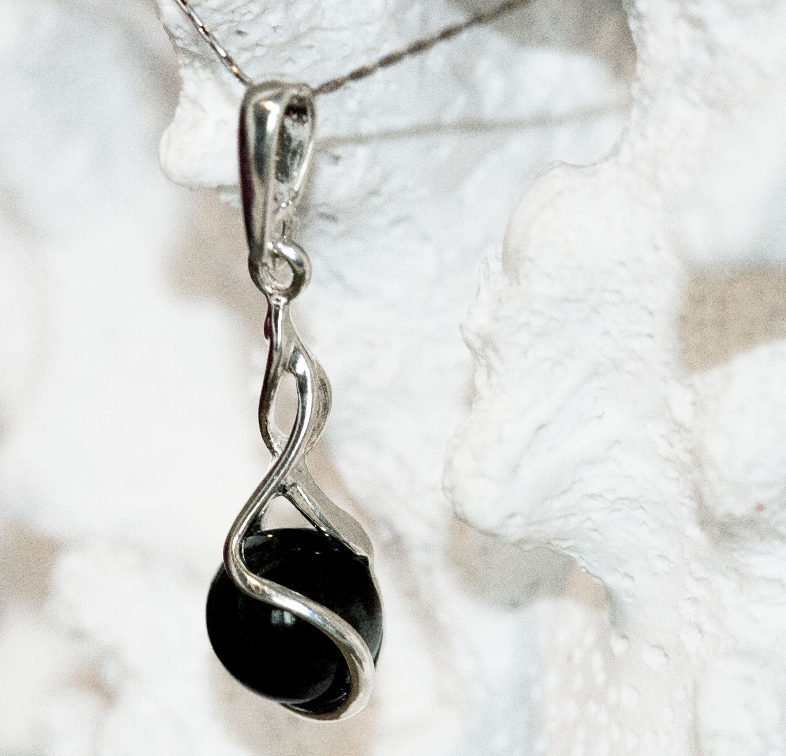 Stunning Whitby Jet Pendant. Sterling Silver Necklace, Original British ...