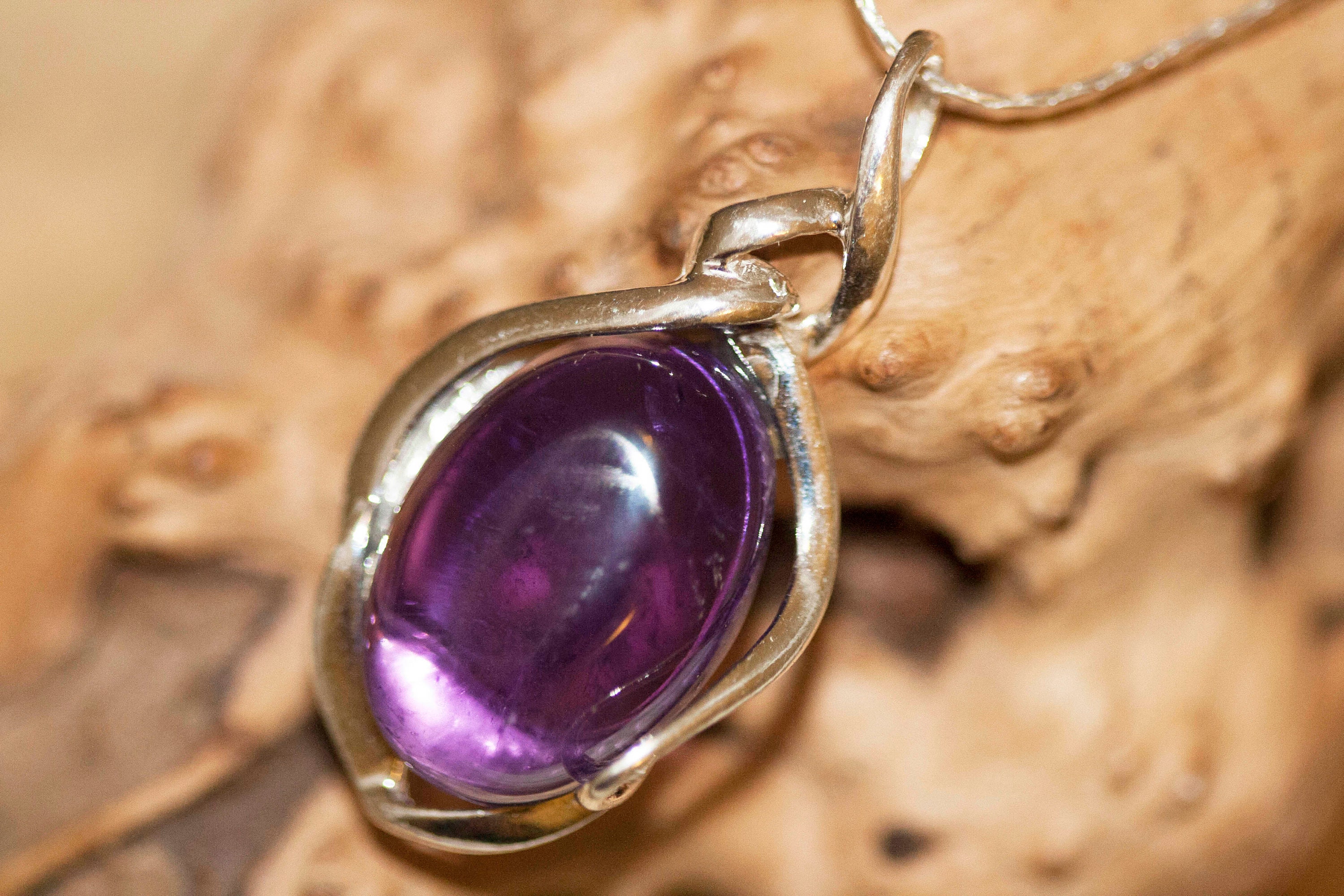Amethyst pendant. Amethyst Pendant in Sterling Silver setting. Amethyst ...