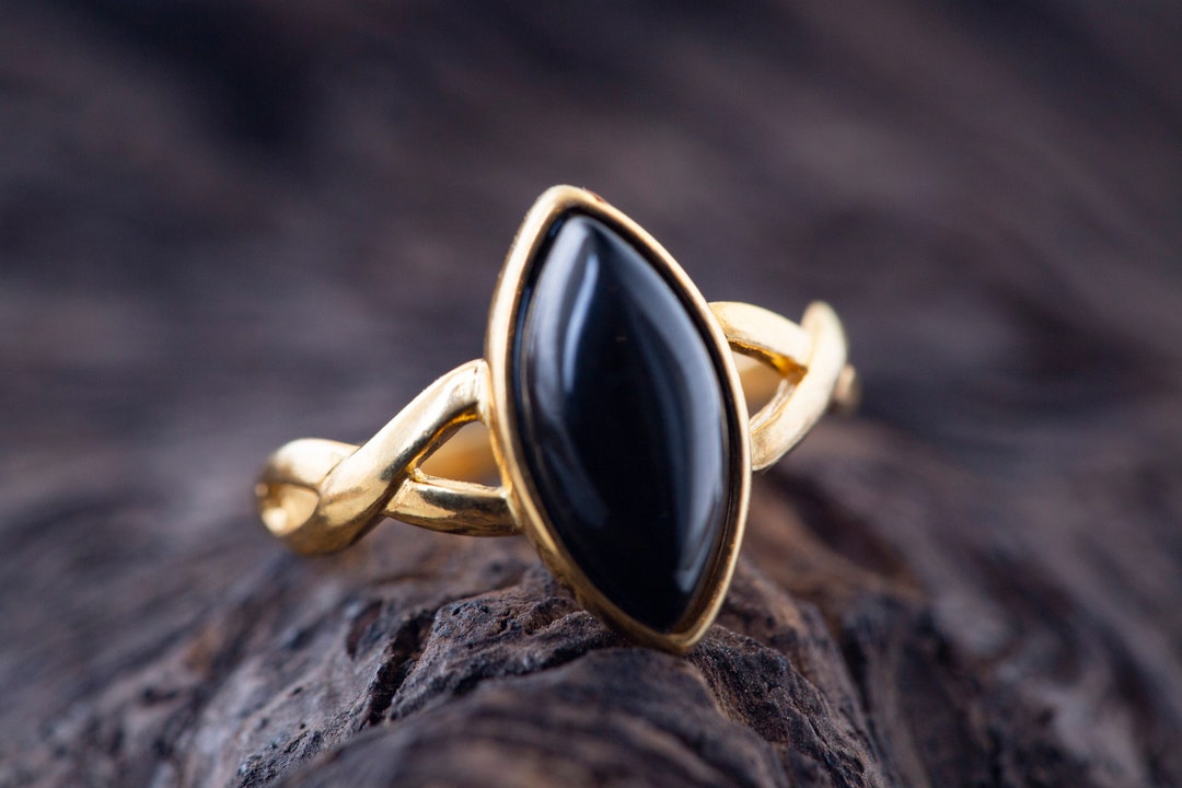 Whitby Jet Ring. Whitby Jet & Gold. Unique Ring. Celtic Design ...