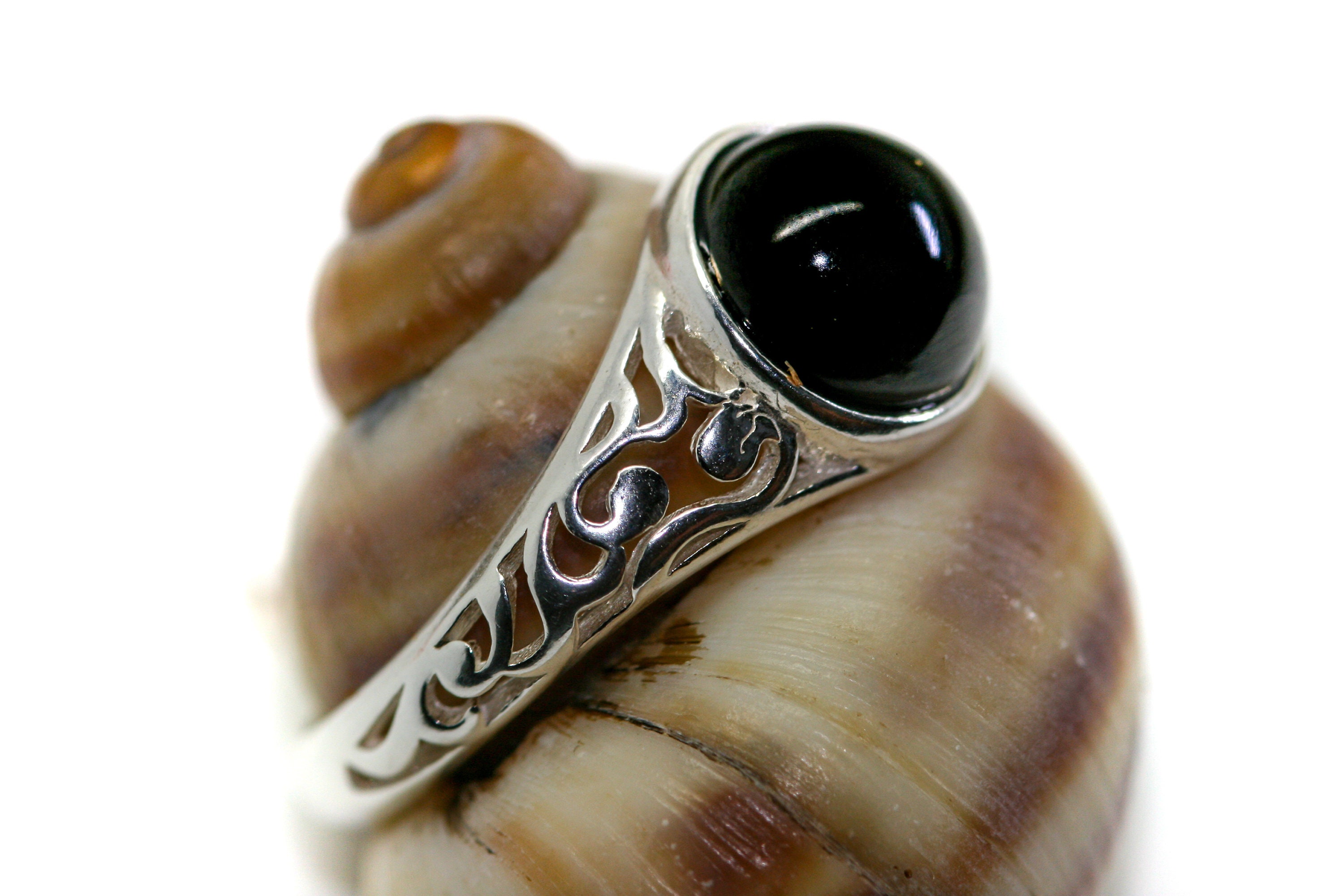 Splendid Whitby Jet ring. Sterling Silver Ring, Original British ...