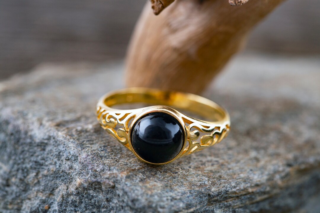Whitby Jet Ring. Whitby Jet & Gold. Unique Ring. Celtic Design ...