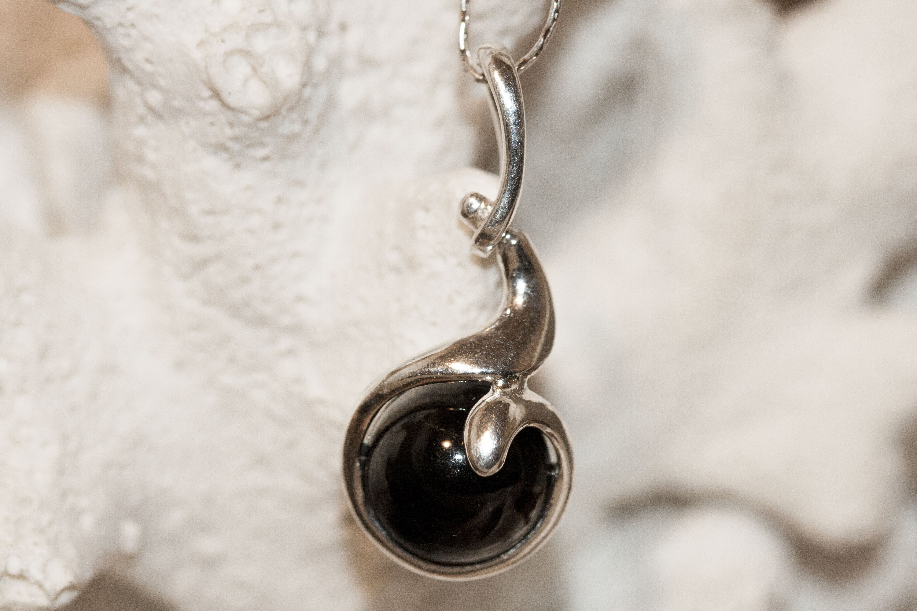 Stunning Whitby Jet Pendant. Sterling Silver Necklace, Original British ...