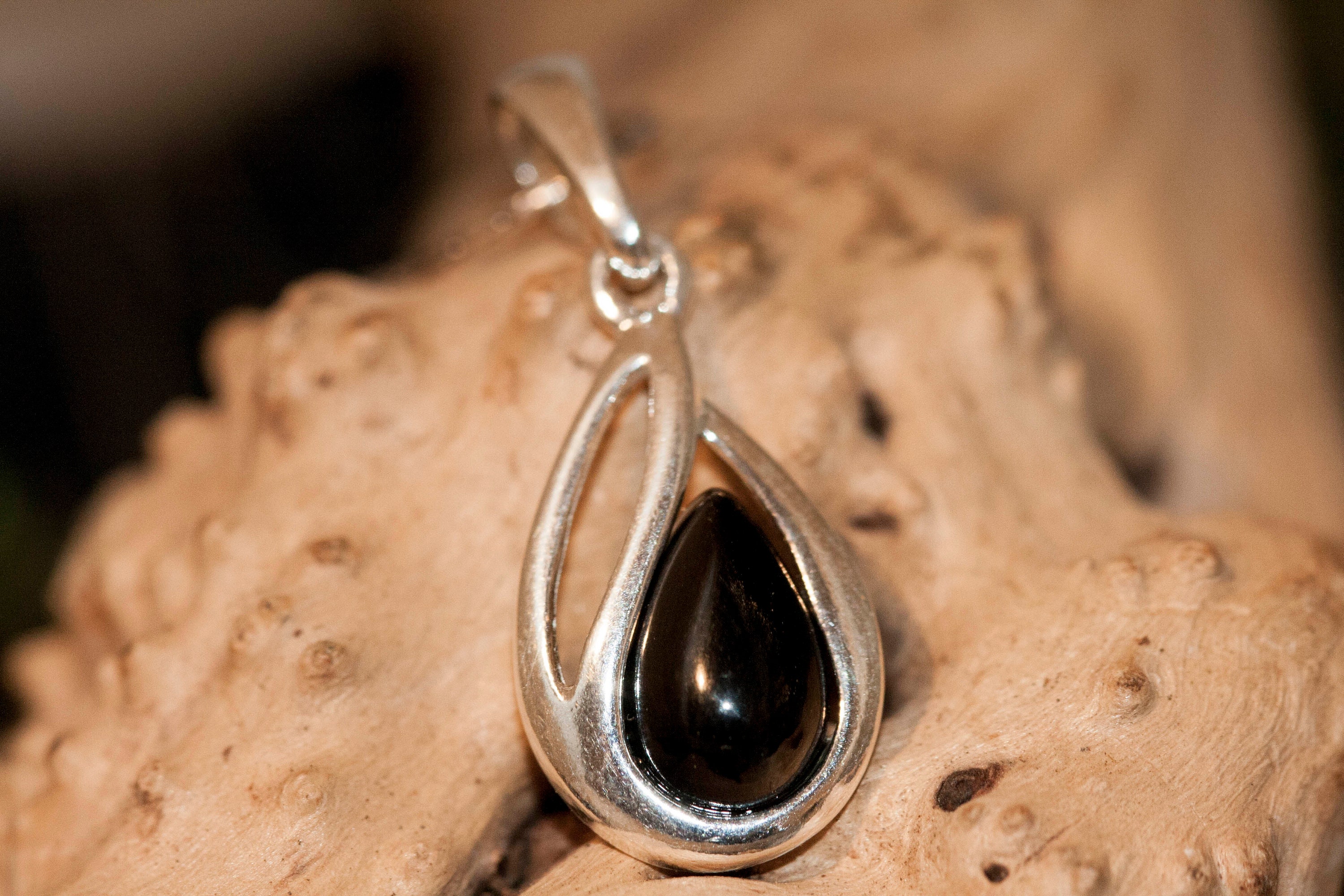 Splendid Whitby Jet Pendant. Sterling Silver Necklace, Original British ...