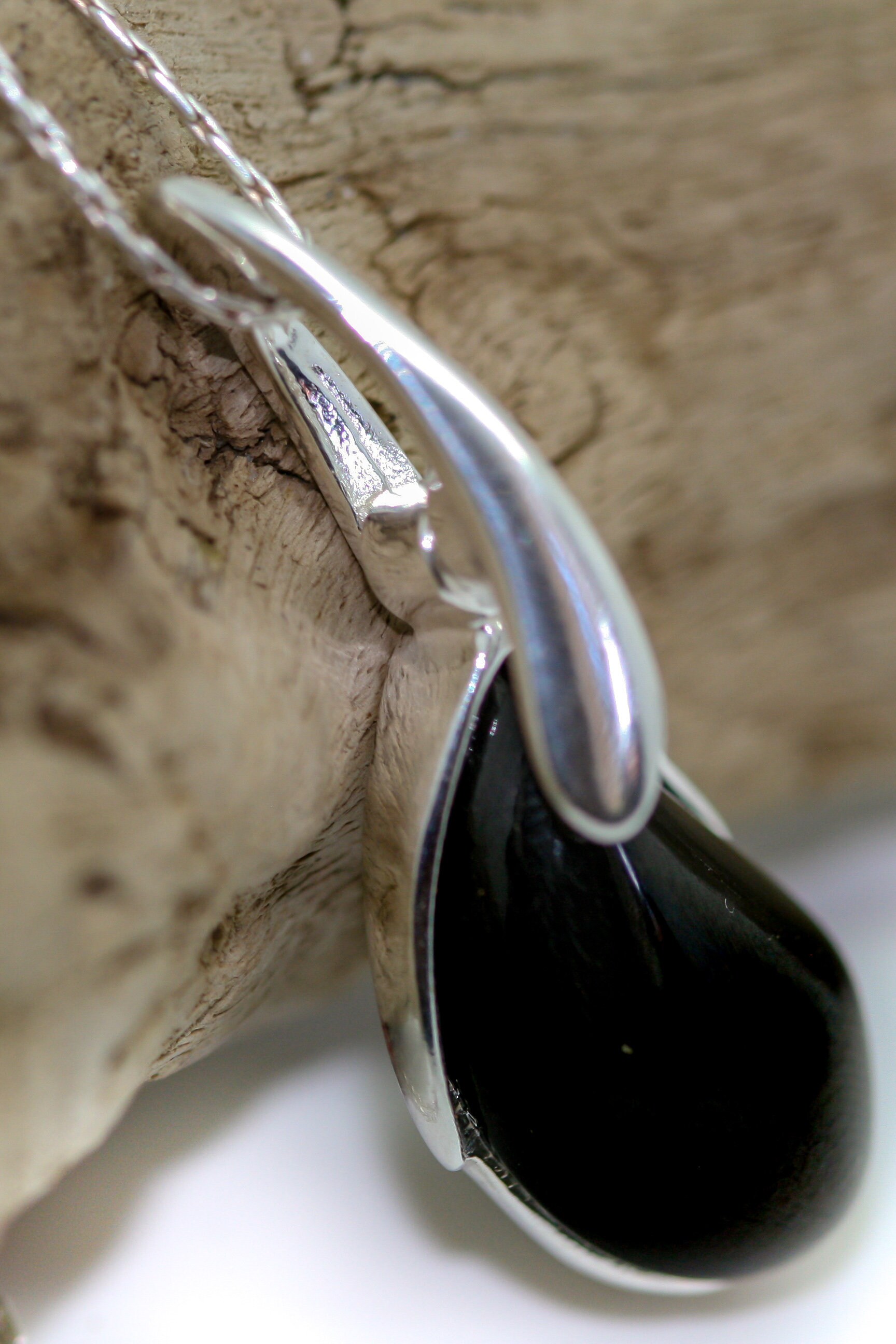 Splendid Whitby Jet Pendant. Sterling Silver Necklace, Original British ...