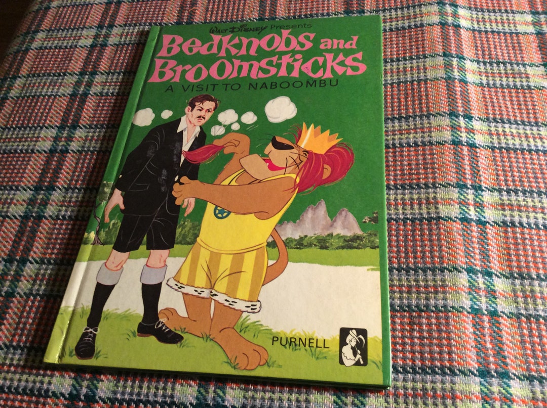 Bedknobs and Broomsticks Hardback, 1972 Edition - Etsy