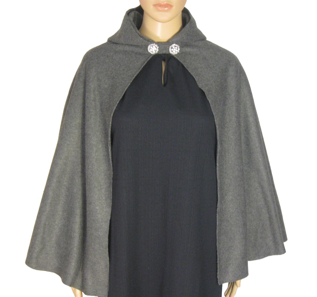 GRAY Hooded Cape Cloak, Hobbit Cloak, Archer Wizard Elven Cloak ...