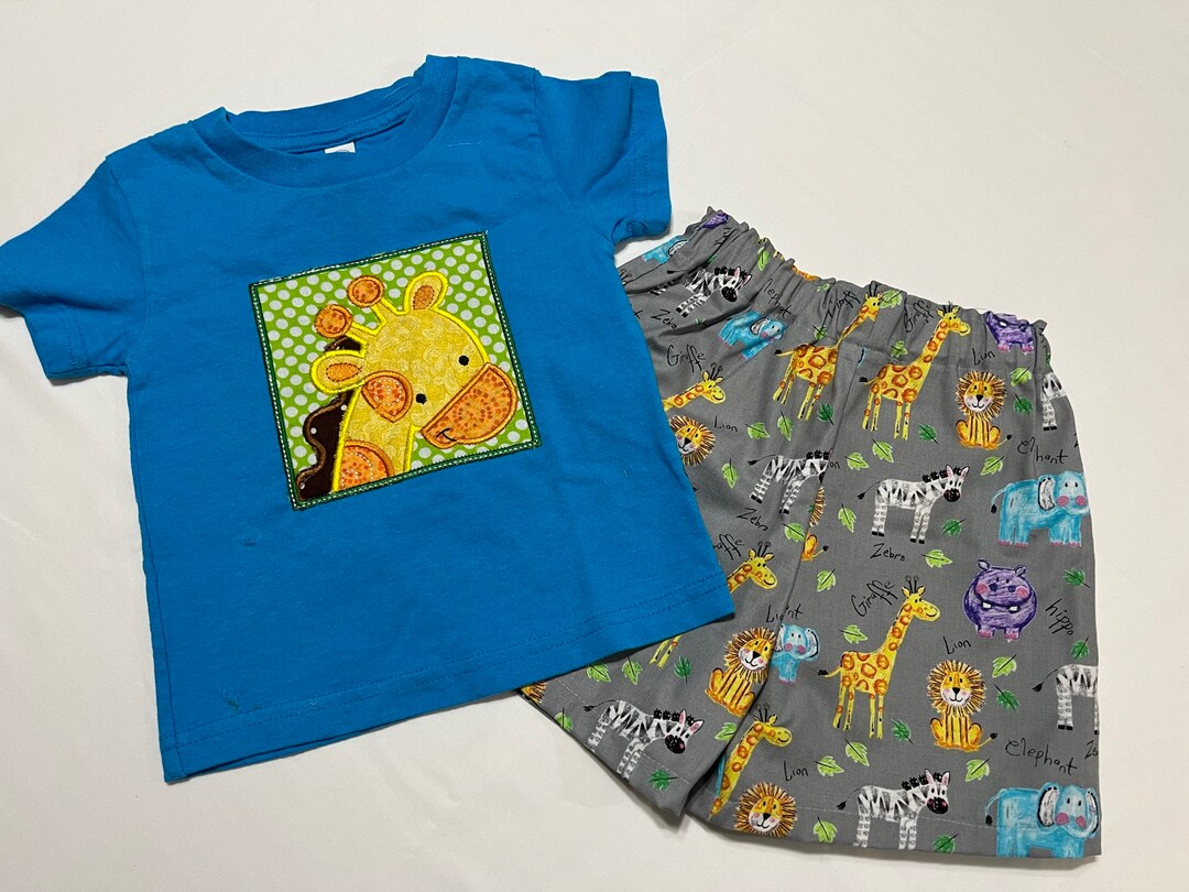 Giraffe Shirt With Zoo Animal Shorts Outfit for Toddlers, Zoo Day ...