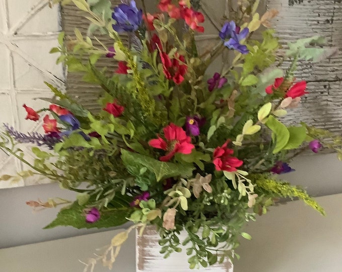 Spring Floral Arrangement, Spring Mix Centerpiece, Table Decor, Floral ...