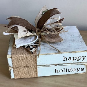 Farmhouse Book Stack ,farmhouse Wooden Decoration, Happy Holidays ...