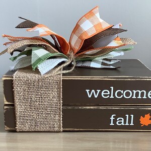 Fall Farmhouse Book Stack, Farmhouse Wooden Decoration, Welcome Fall ...