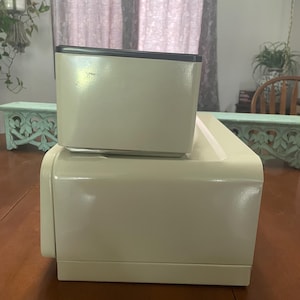 Metal ECKO Bread Box With Matching Canisters for Tea, Coffee, Sugar ...