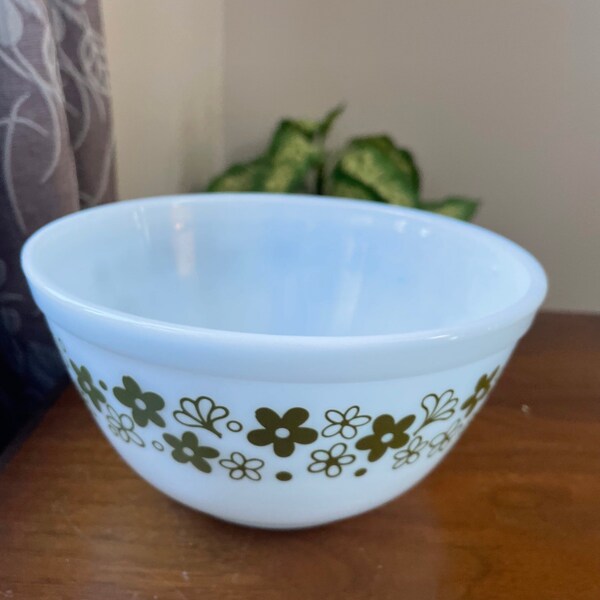 Pyrex Crazy Daisy - Etsy