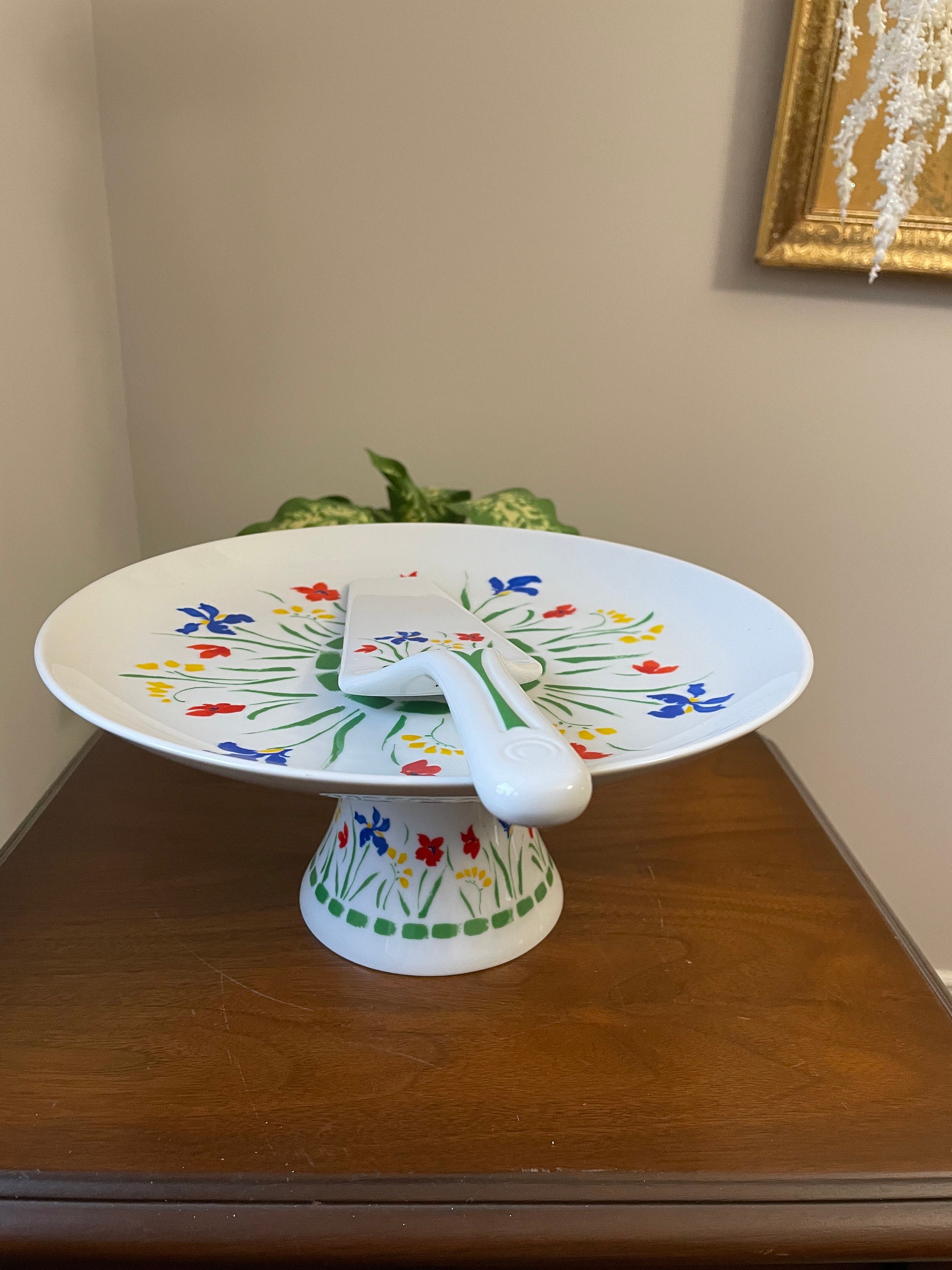 Ceramic, Pedestal Cake Stand, Platter, Plate With Cake Serving Spoon ...