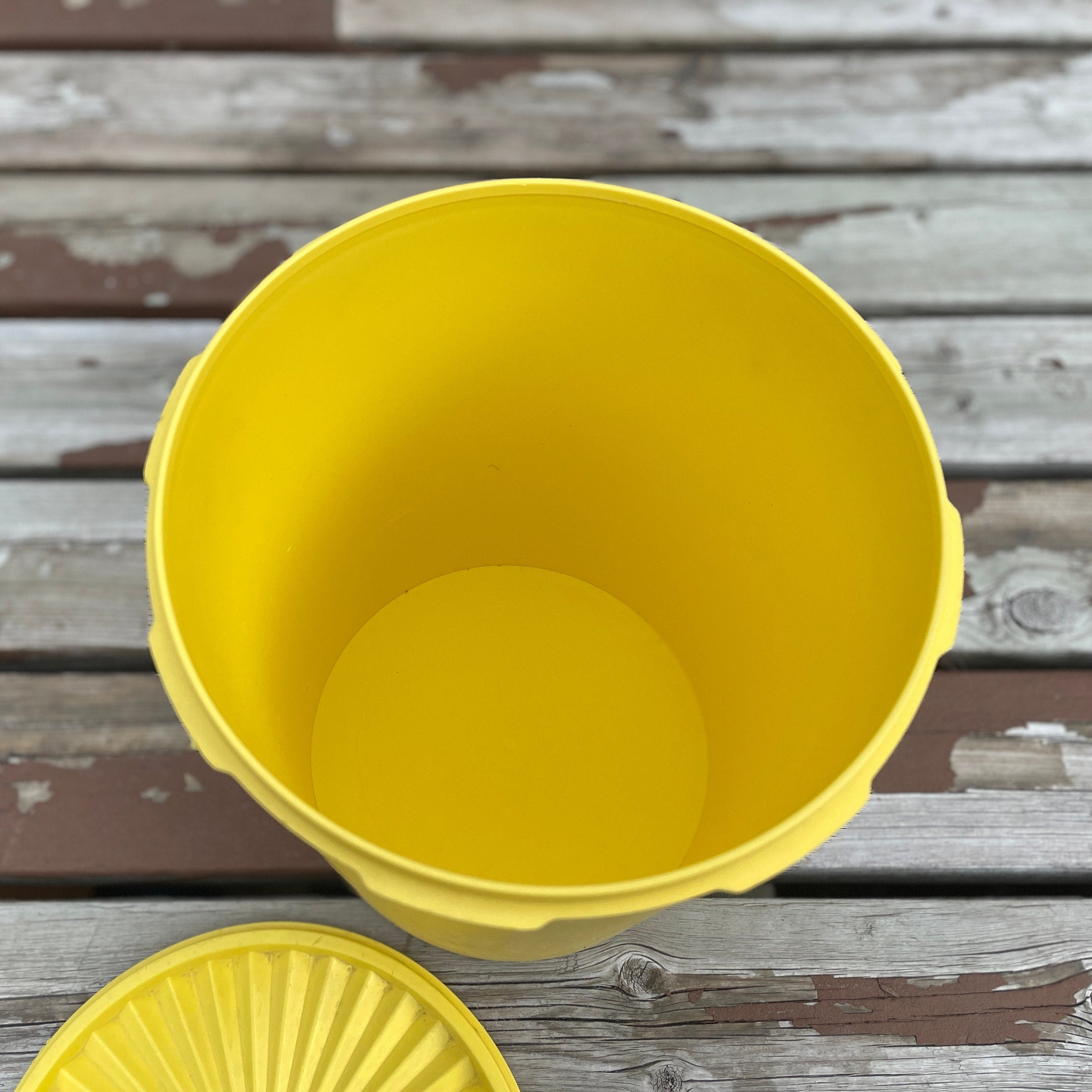 Tupperware Yellow Nesting Container, Servicer Cannister 1339-2 ...