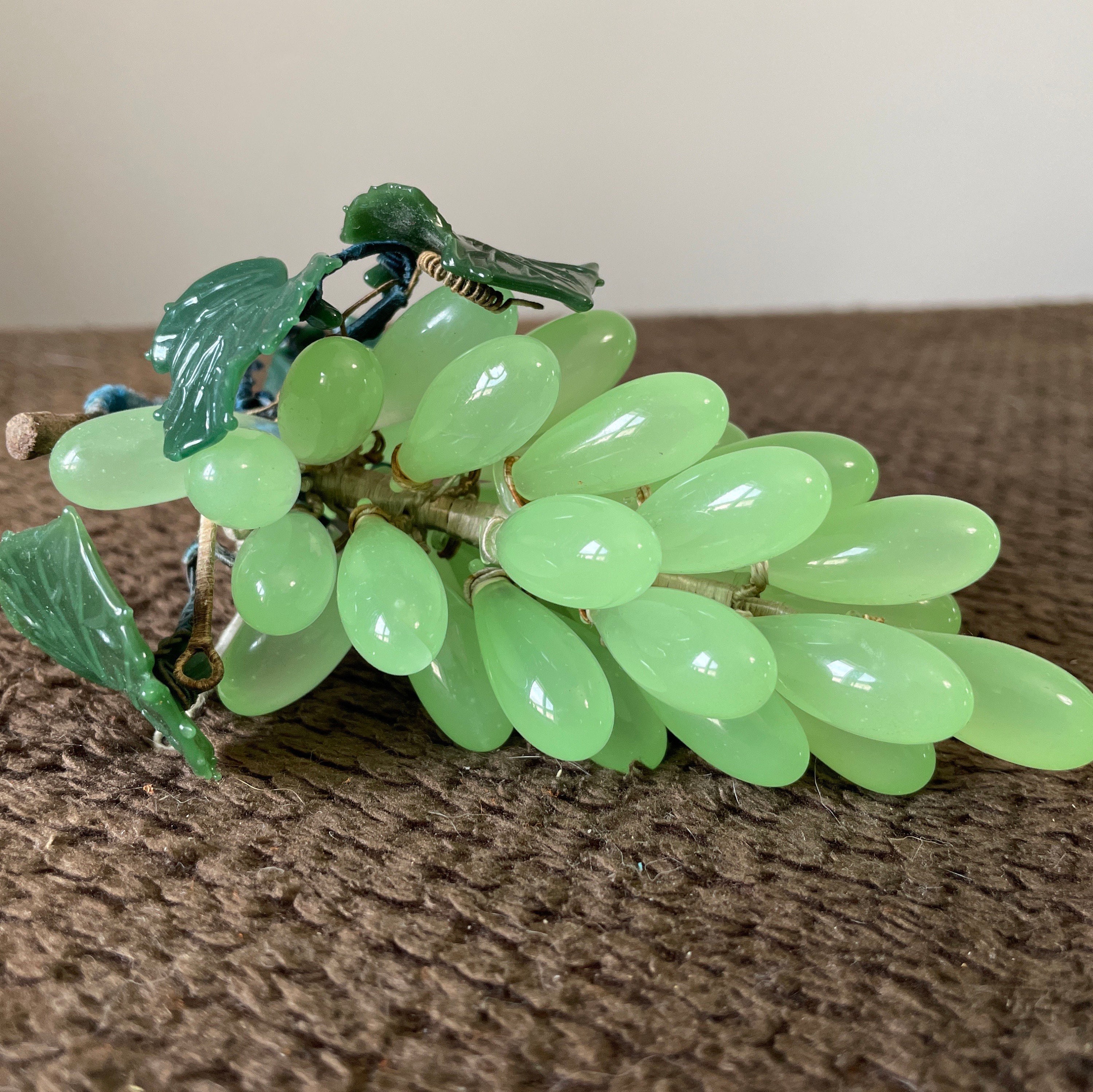 Green Glass Grapes Grape Cluster Tabletop Decor Wine Glass - Etsy