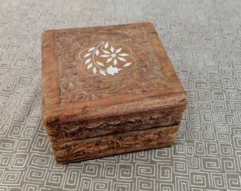 Alabaster box | Etsy