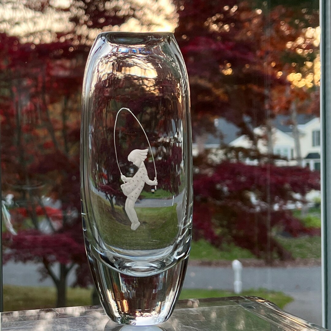 Kosta Lindstrand Engraved Girl Jumping Rope Swedish Crystal Vase - Etsy