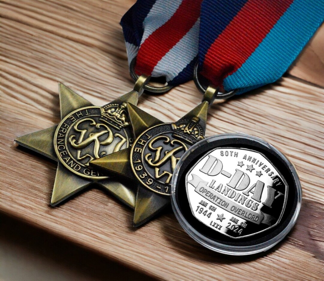 D-DAY LANDINGS 80th Anniversary Silver Commemorative and Campaign Star ...
