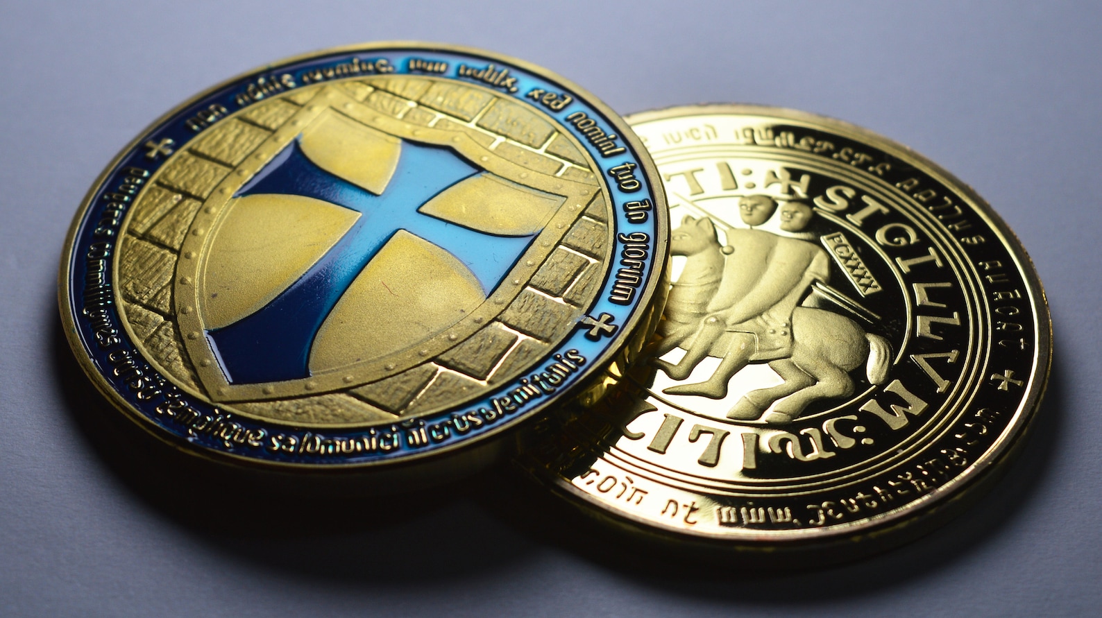 Large Masonic Knights Templar 24ct Gold Coin With Blue Enamel. | Etsy