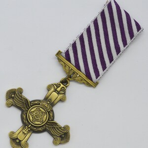 Full Size Royal Air Force Distinguished Flying Cross Medal/decoration ...