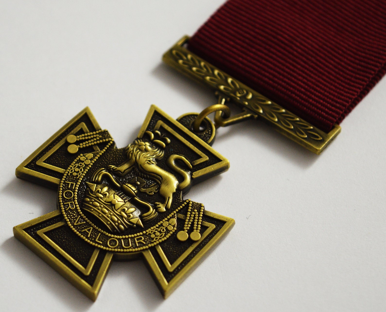 Superb Full Size Replica Victoria Cross Medal & Ribbon. Highest ...
