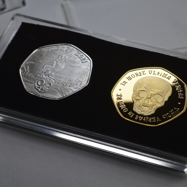 Memento Display Case - Etsy