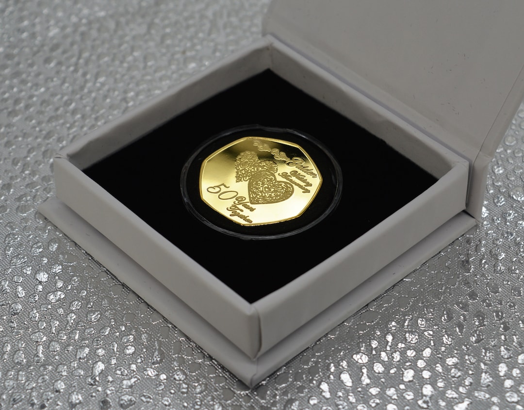 50th GOLDEN WEDDING ANNIVERSARY 24ct Gold Commemorative in Presentation ...
