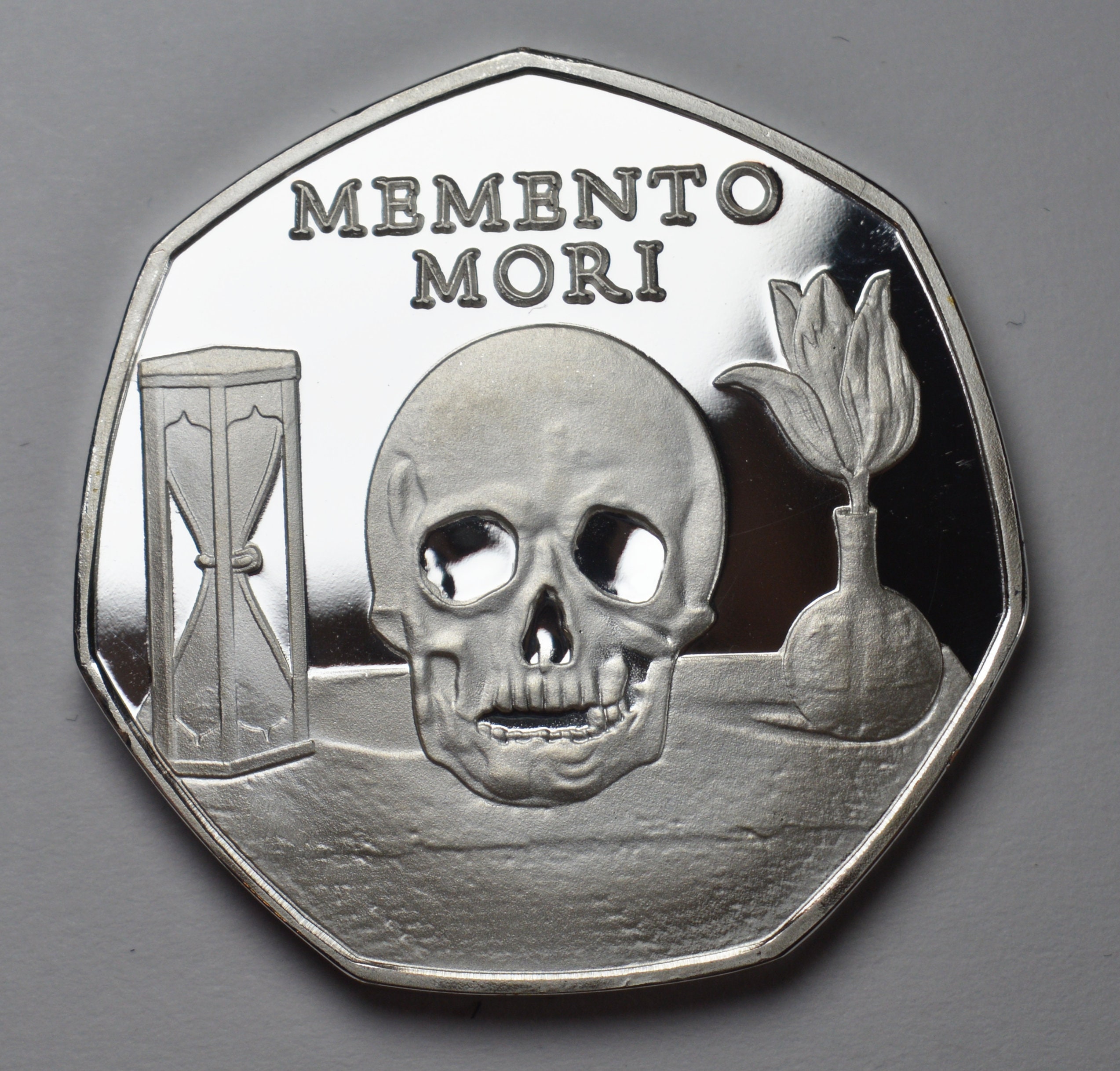 Memento Mori / Vivere Silver Reminder Coin in Capsule. Mors | Etsy UK