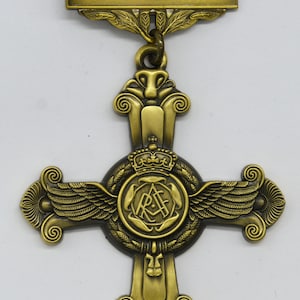 Full Size Royal Air Force Distinguished Flying Cross Medal/decoration ...