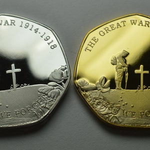 Pair of WW1 Armistice Silver and 24ct Gold Commemoratives in 50p Coin ...