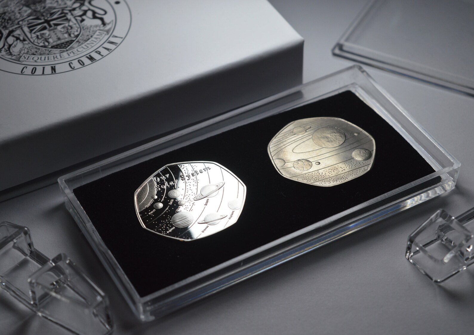 Pair of SOLAR SYSTEM Commemoratives in 50p Coin Display Case and Gift ...