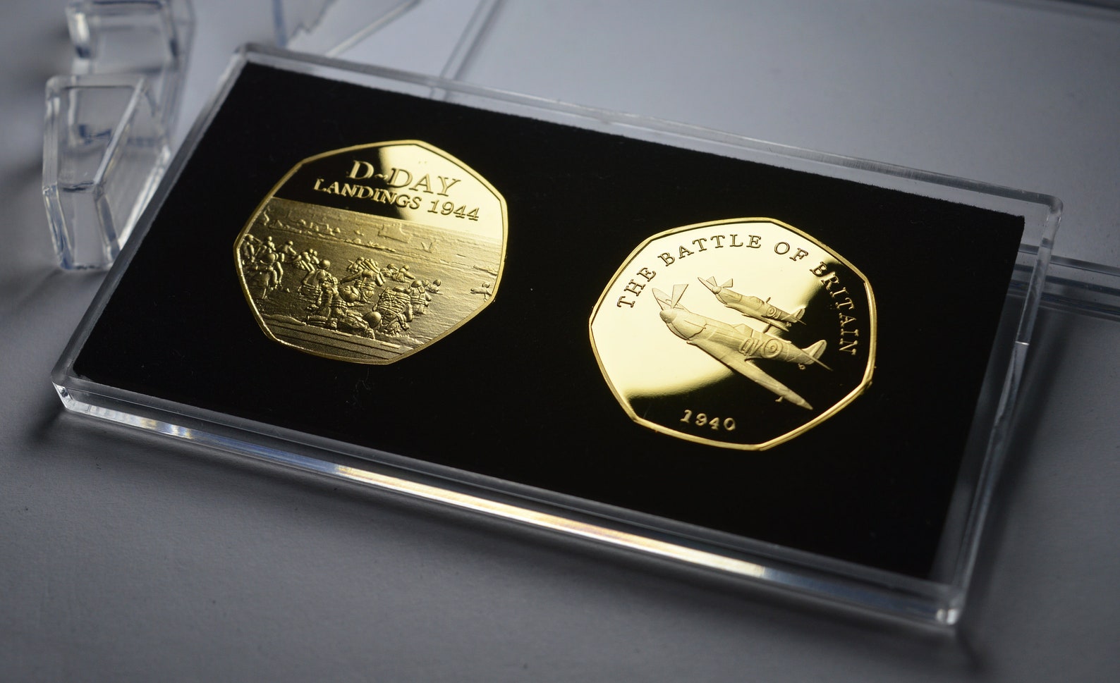 Pair of 24ct Gold WW2 Commemoratives in 50p Coin Display Case. D-DAY ...