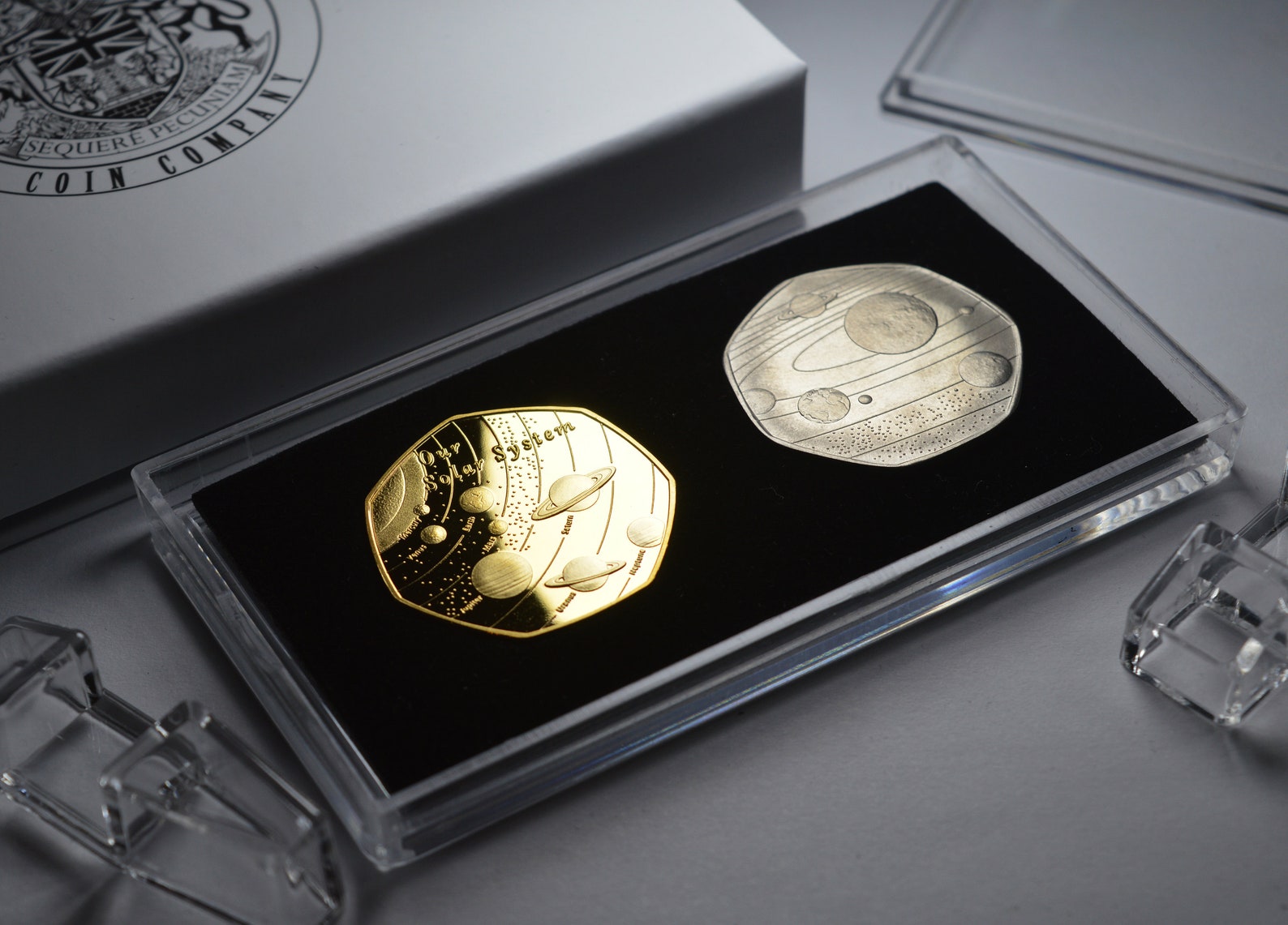 Pair of SOLAR SYSTEM Commemoratives in 50p Coin Display Case and Gift ...