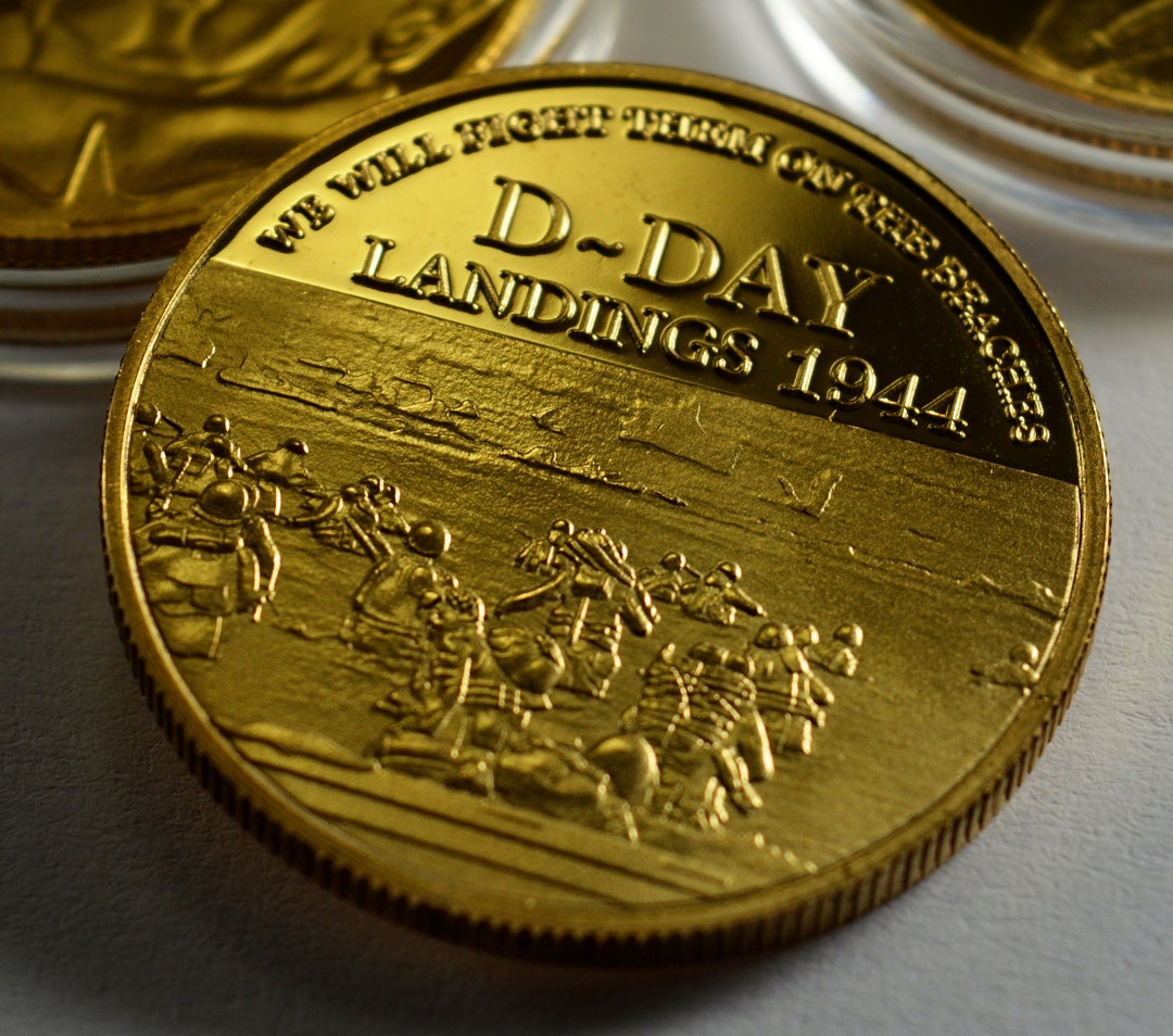 24ct Gold D-day Landings Commemorative Coin in Capsule. Winston ...