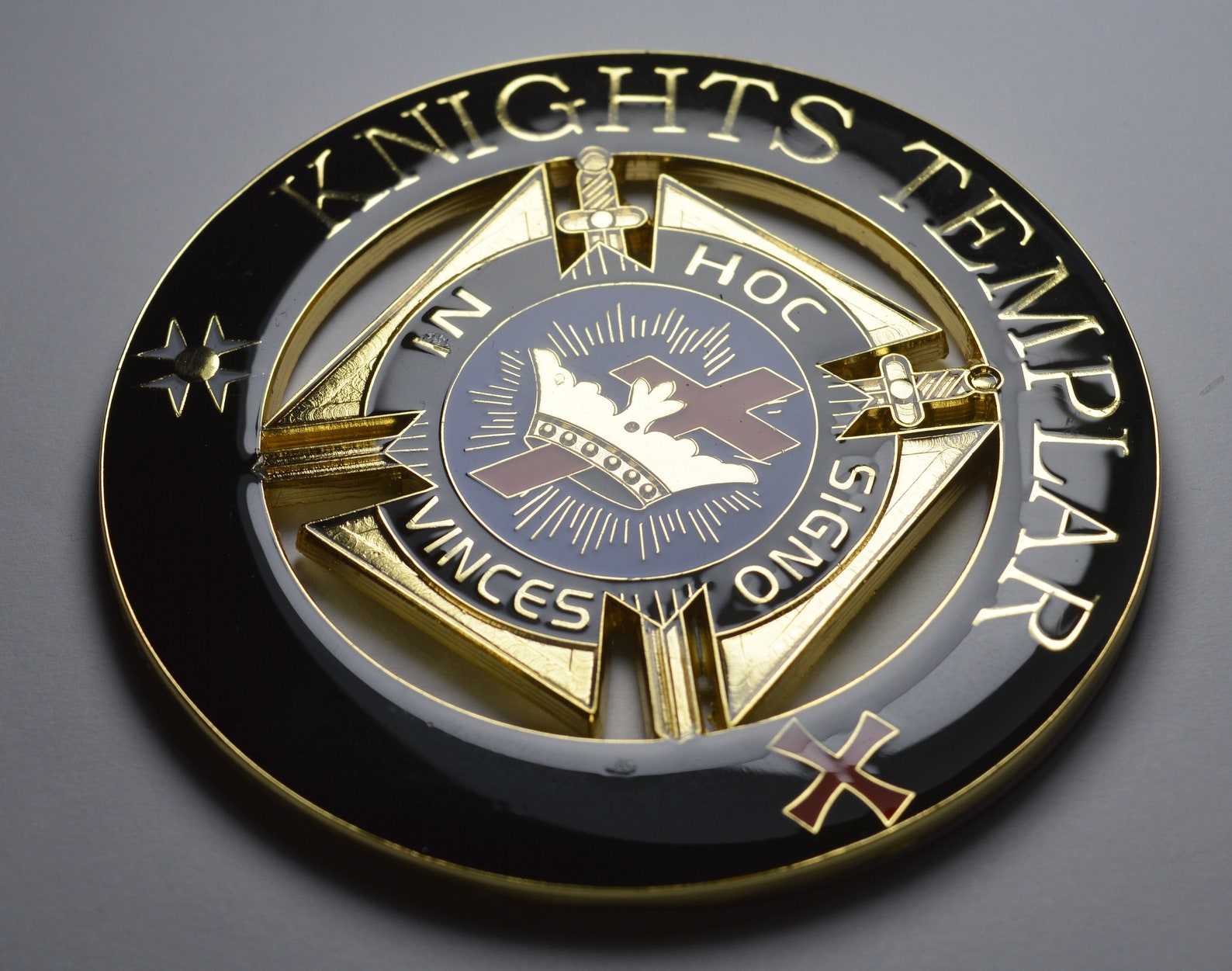 Large Enamelled MASONIC Car Emblem/decoration/badge/decal. KNIGHTS ...